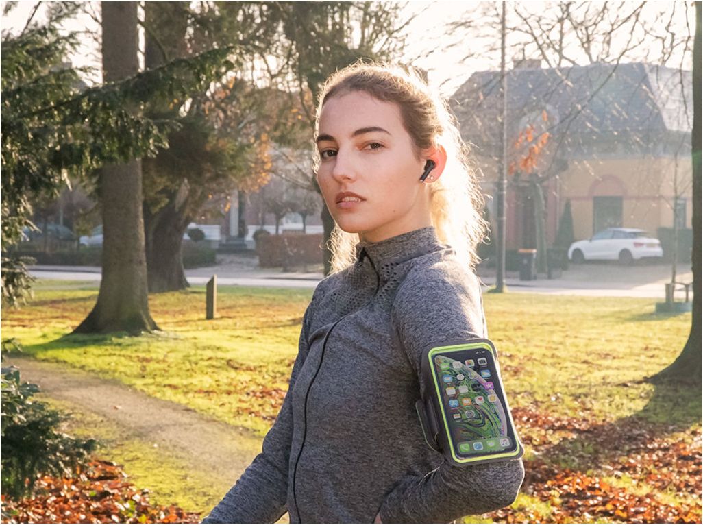 Mobiparts Comfort Fit Brassard Téléphone iPhone 11 Brassard Coque de ...